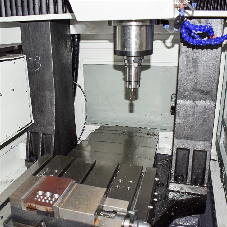 China Mini 5 Axis CNC Mill Manufacturers, Suppliers - Factory Direct ...